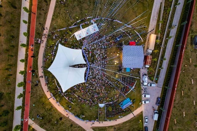 Friends and Neighbours Groups in Cardiff, Vale and Bridgend – SRCDC